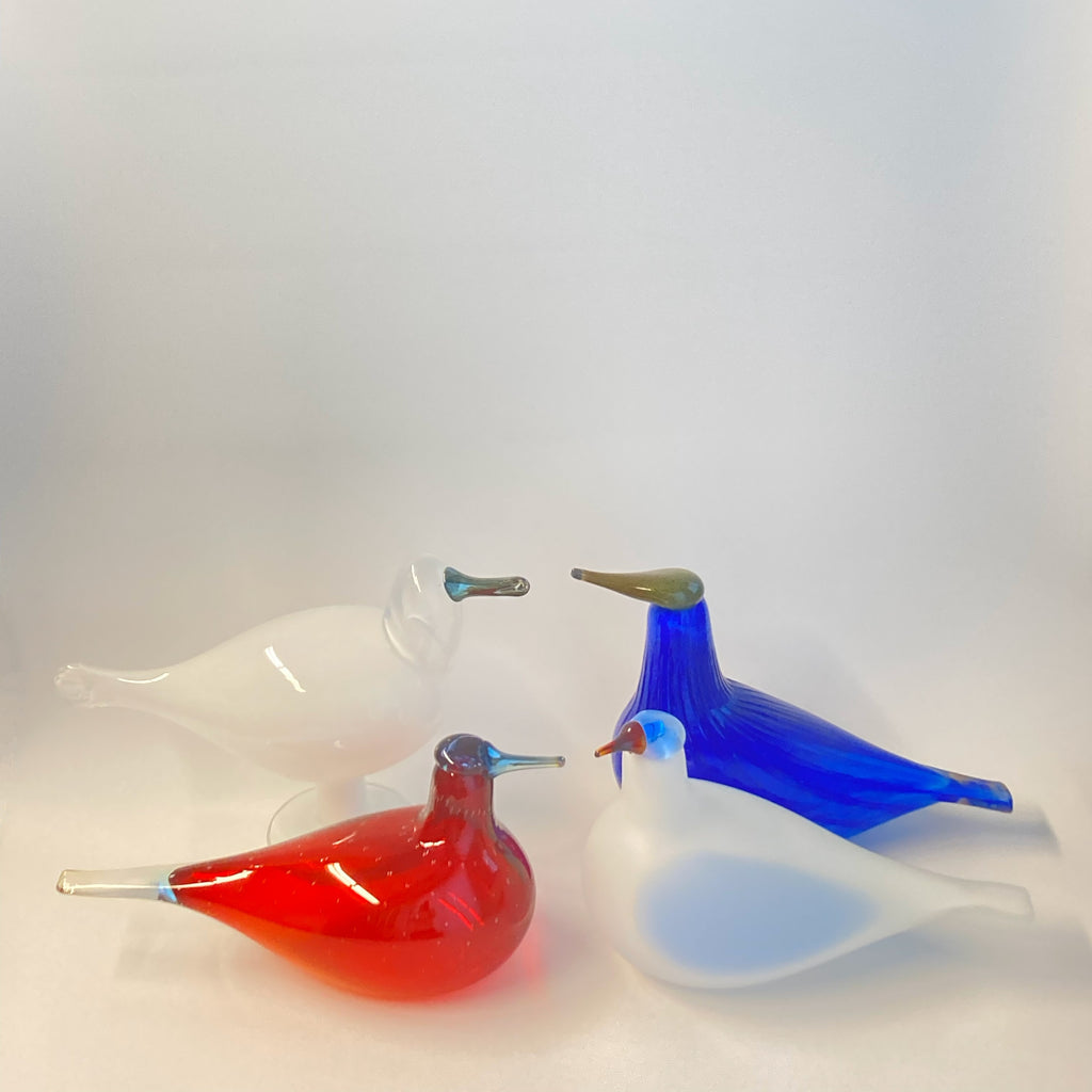Large White Pigeon for Fyrklövern Kyyhky - Oiva Toikka Bird Nuutajärvi ...